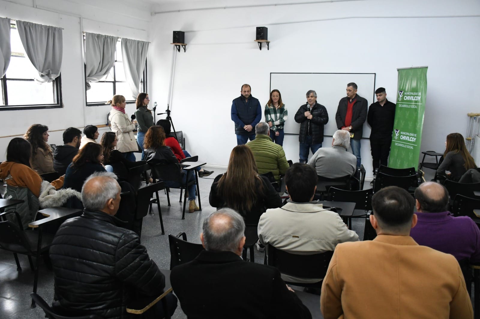 ANUNCIARON EL DICTADO DE TALLERES DE LENGUA DE SEÑAS | HoyChivilcoy ...